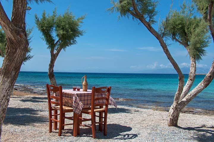 Cythère ou Kythira au Péloponnèse | DÉCOUVRIR LA GRÈCE