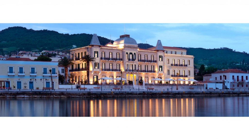 Spetsès une île élégante en Grèce | DÉCOUVRIR LA GRÈCE